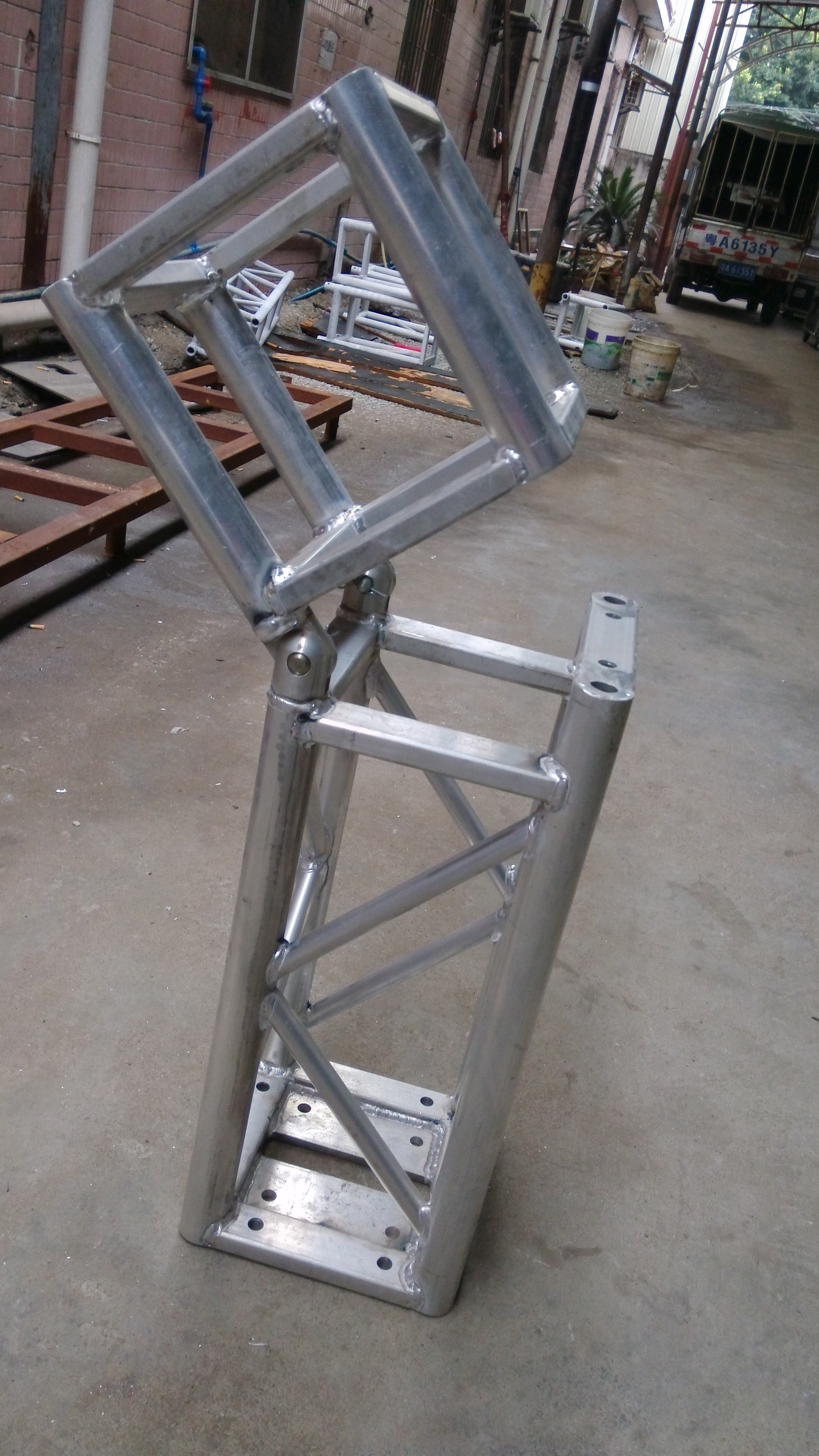 Hingle Phần kết nối tầng hầm và Bolt Truss Đối với hệ thống Truss
